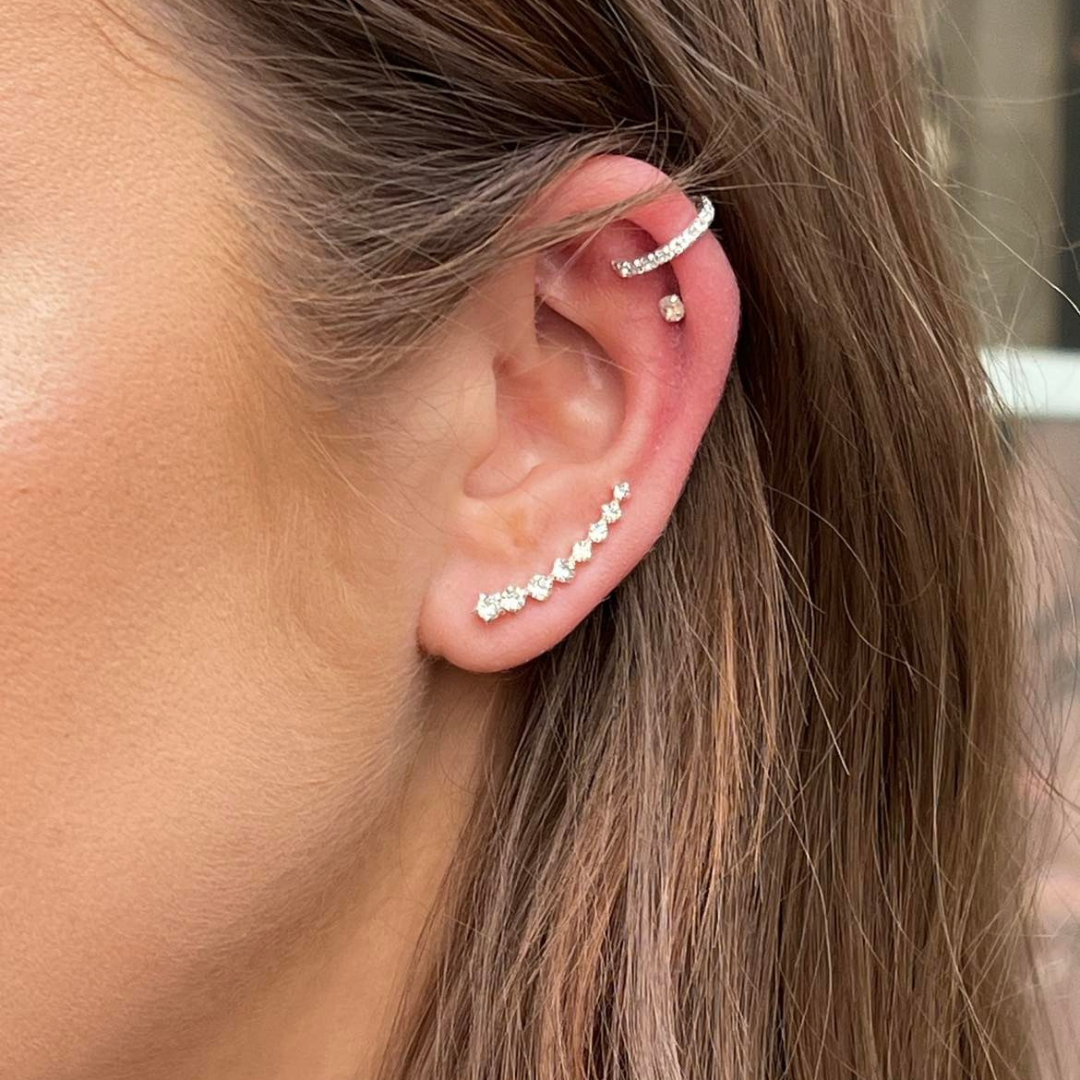 SINGLE EARCLIMBER I SILVER WHITE EIGHT – STIL Silver